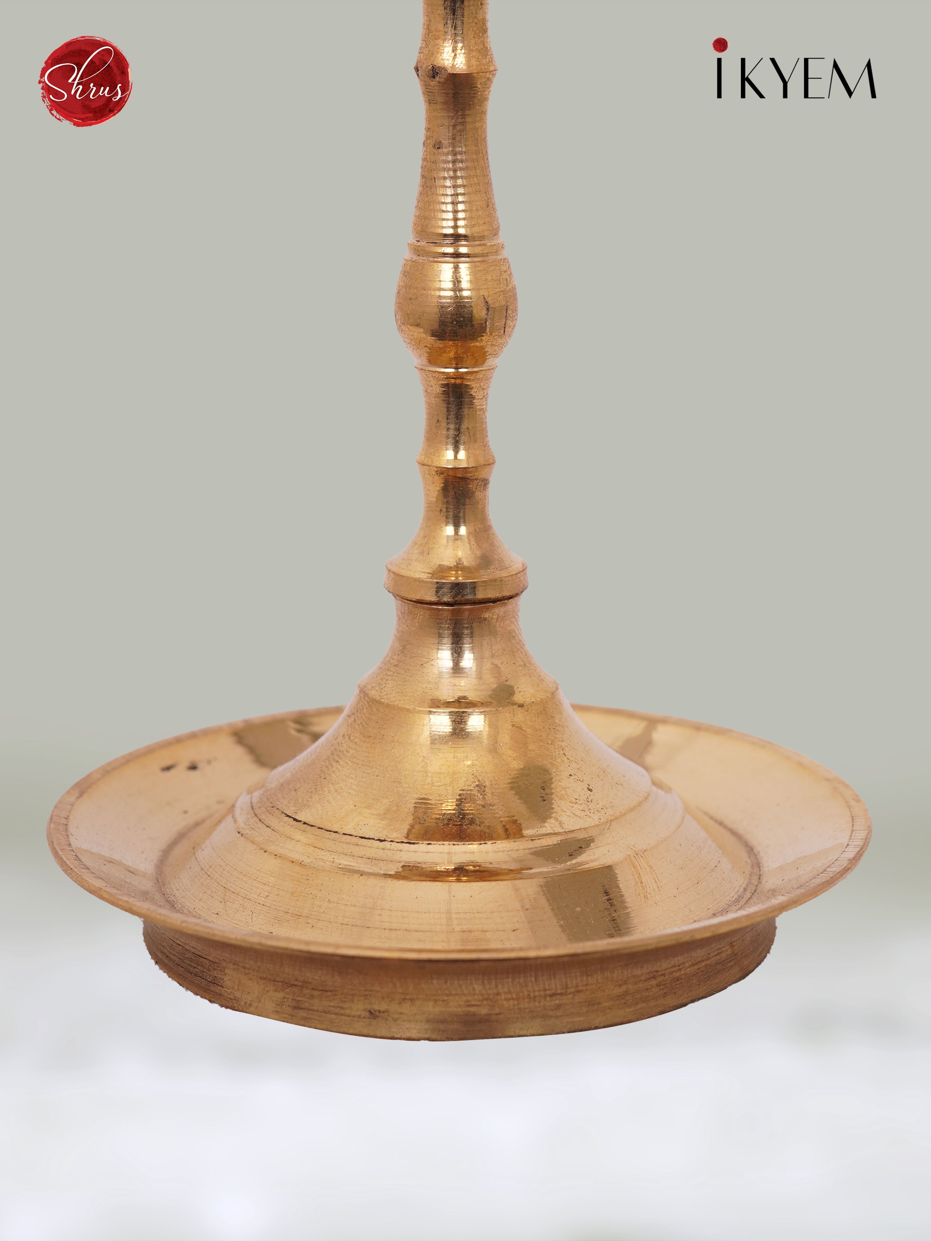 Brass Vel Kuthu Velakku With 5 Thirees