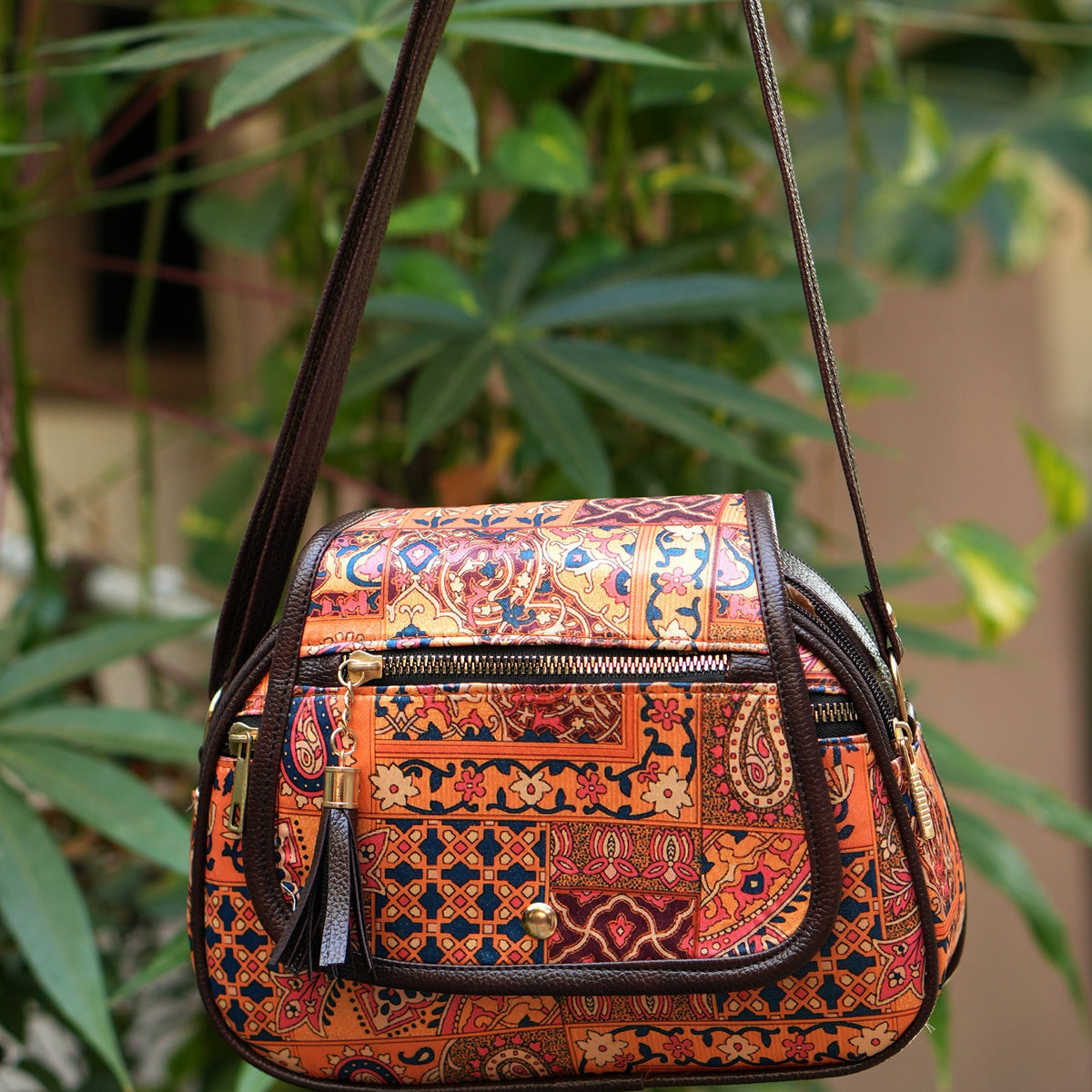 Orange printed hand bag – Ikyem