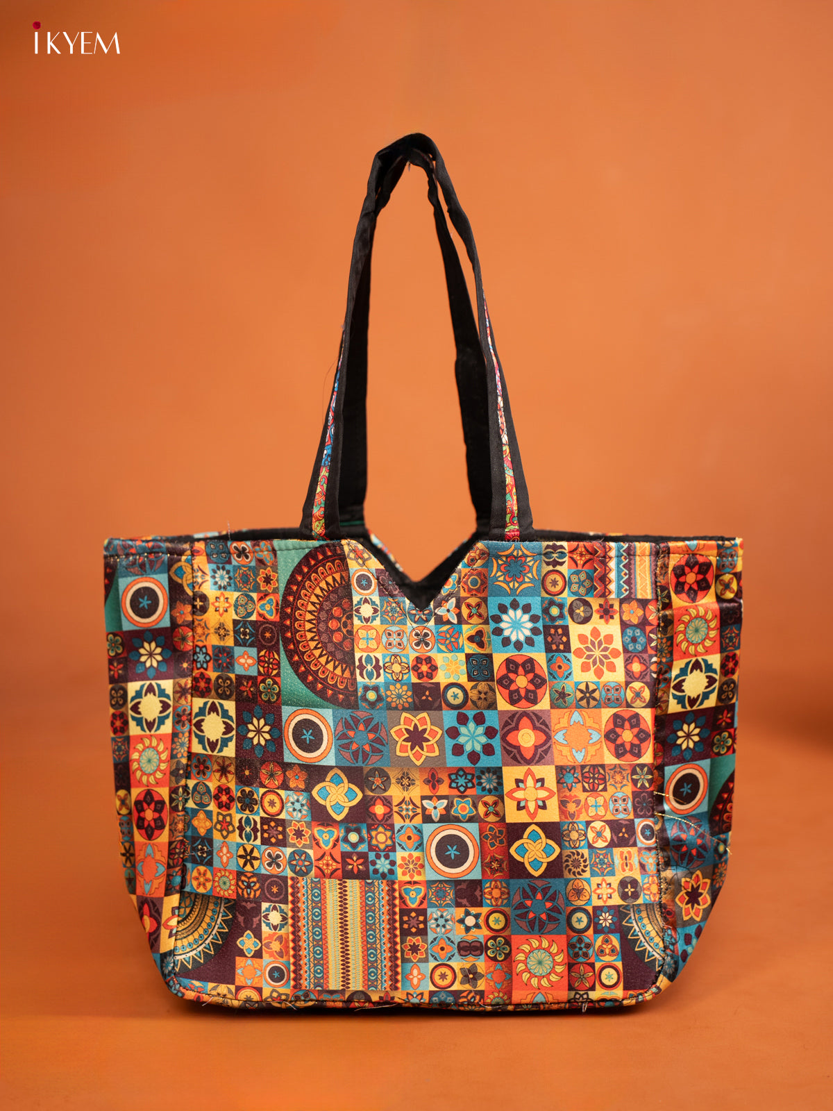 Ikkat Jhola Handbag